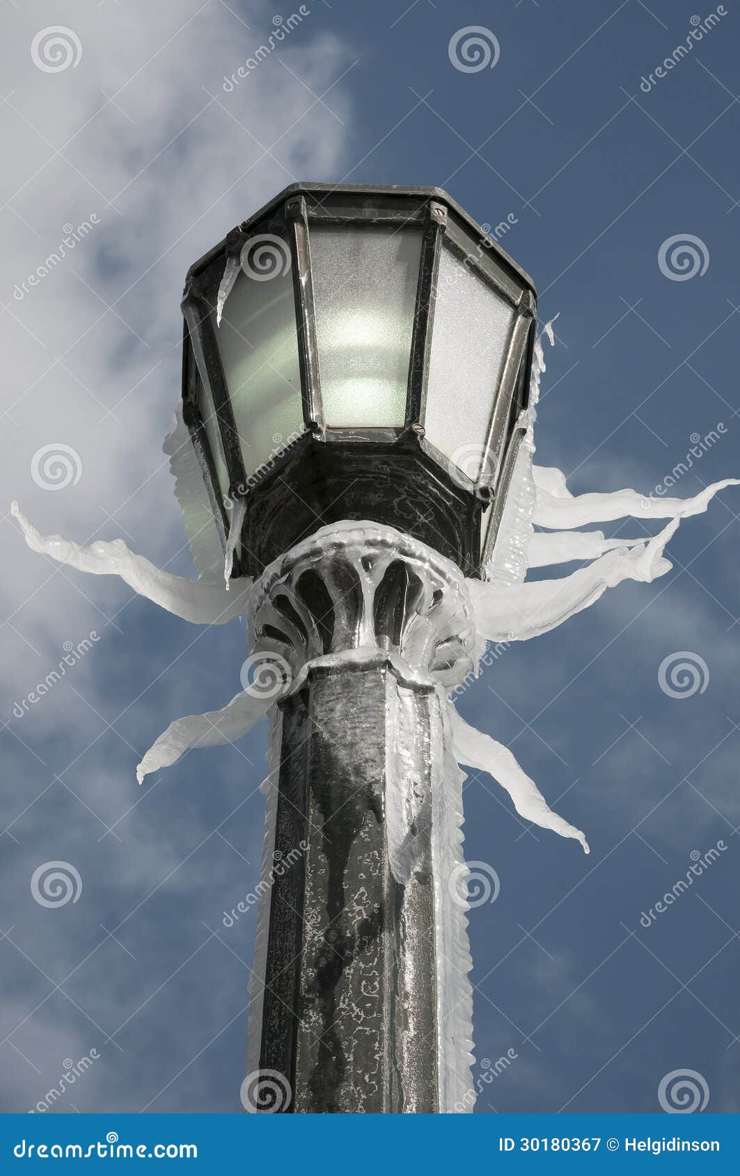 Icycles on Lamp post stock image. Image of cold, bulb - 30180367