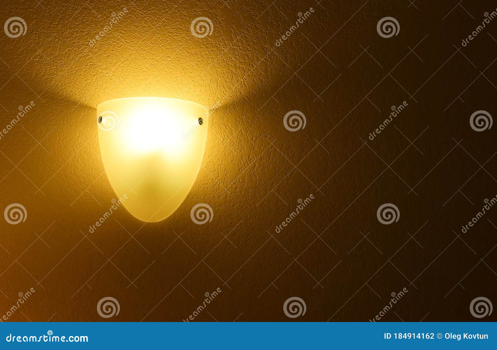 Lamp with Yellow Light in the Corner of the Room, Room Design Stock ...