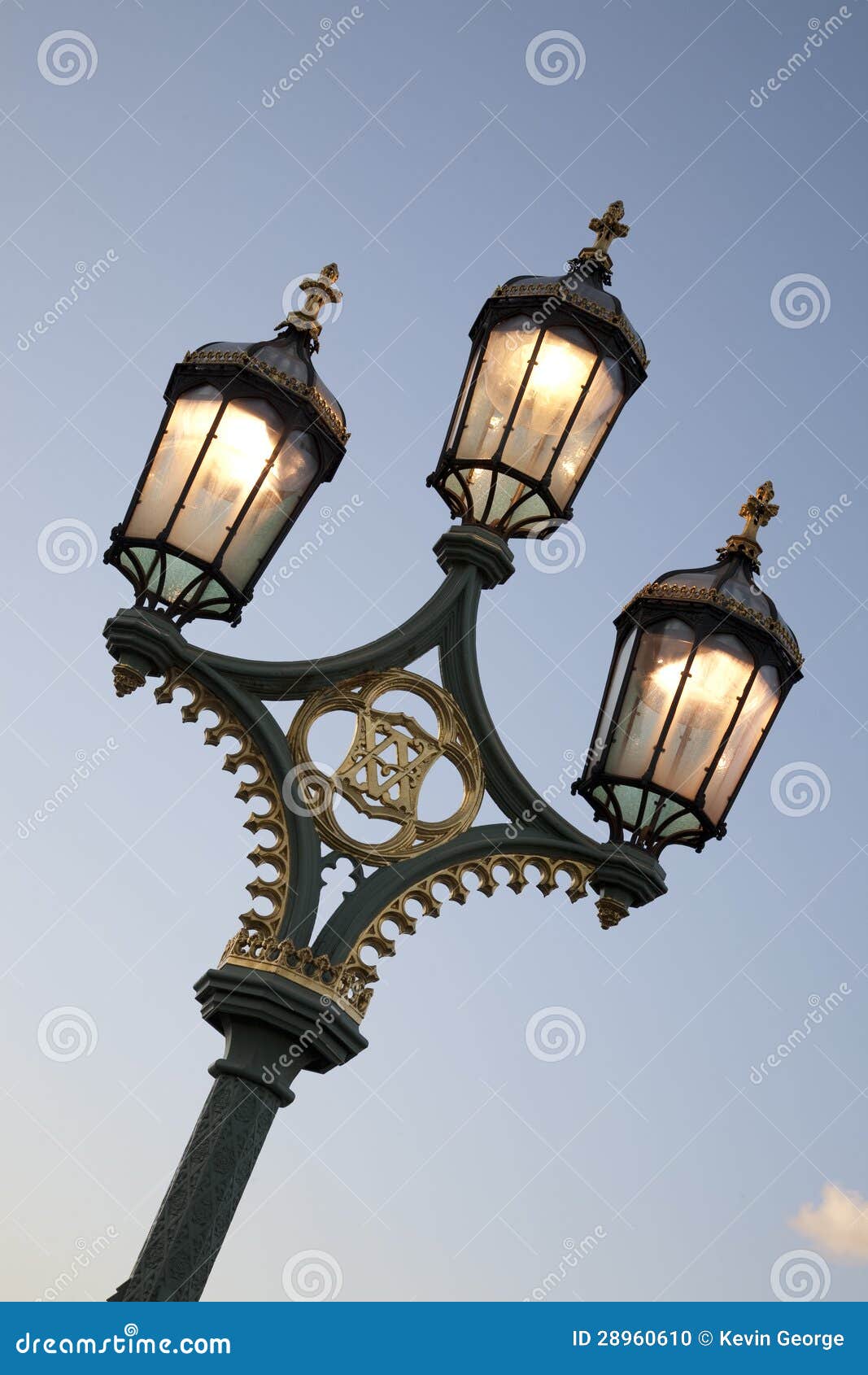 Lamppost on Westminster Bridge, London Stock Photo - Image of lamppost ...