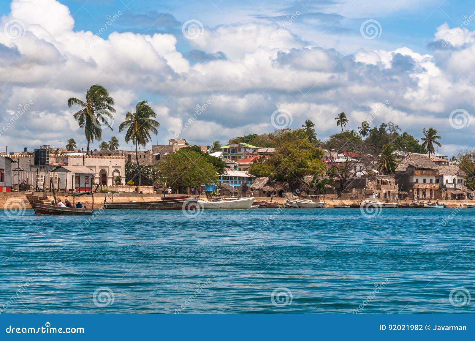 Lamu Old Town Waterfront, Kenya, UNESCO World Heritage Site Editorial ...