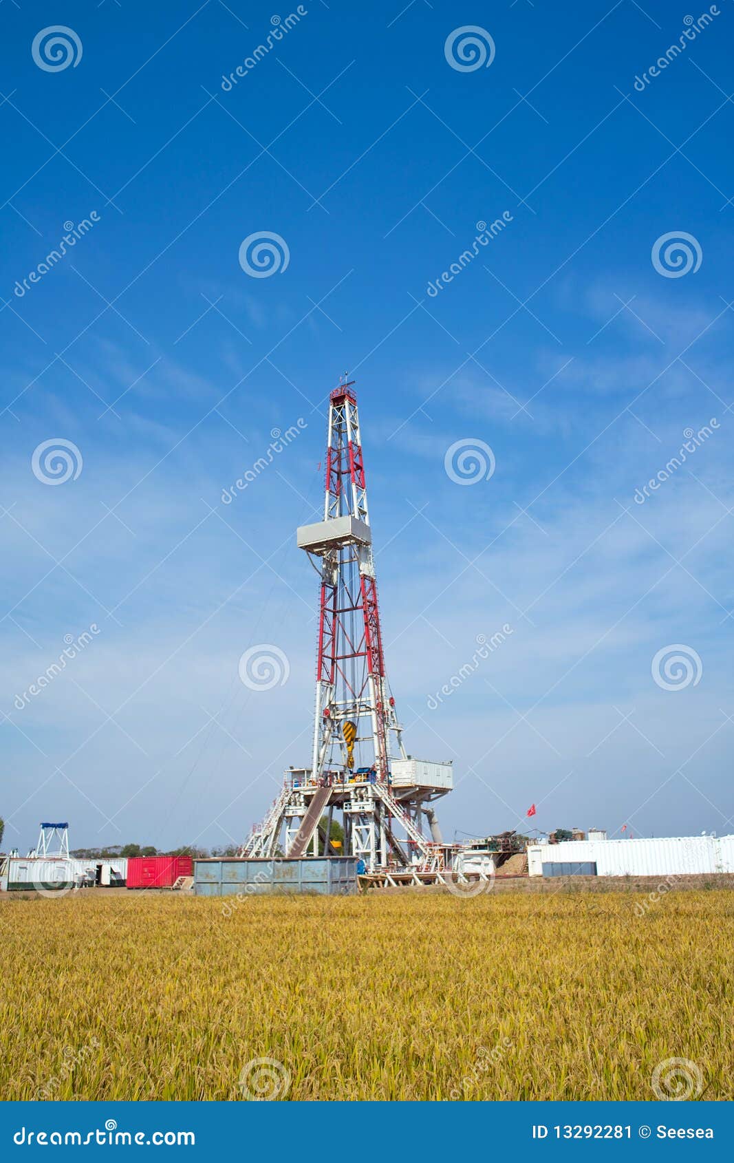 Land drilling rig stock image. Image of paddy, pump, steel - 13292281