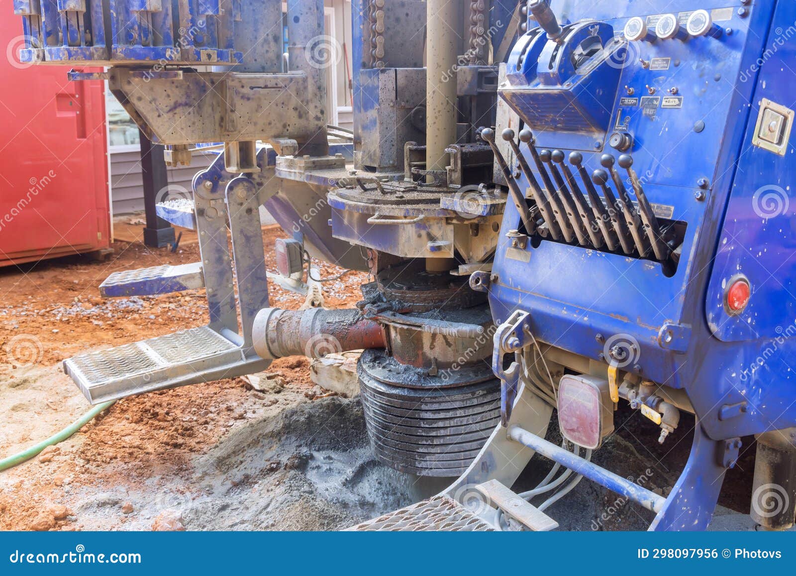 Land when Ground Water Hole Drilling Machine for Water Flowing Artesian ...