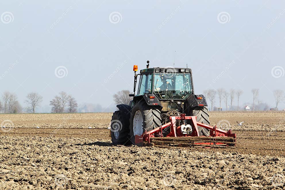 Land levelling stock image. Image of farmer, farm, agriculture - 14041593