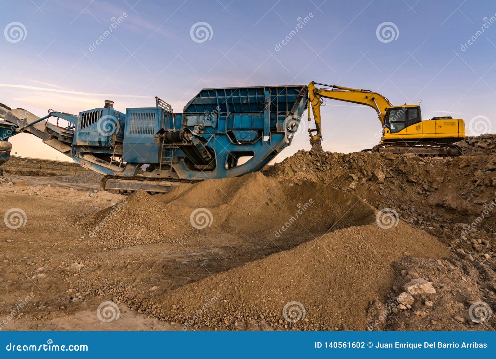 Land Mine with Machinery for Stone and Sand Processing and Gravel ...
