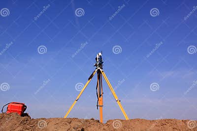 Land Surveyor Total Station Stock Photo - Image of field, global: 19319364
