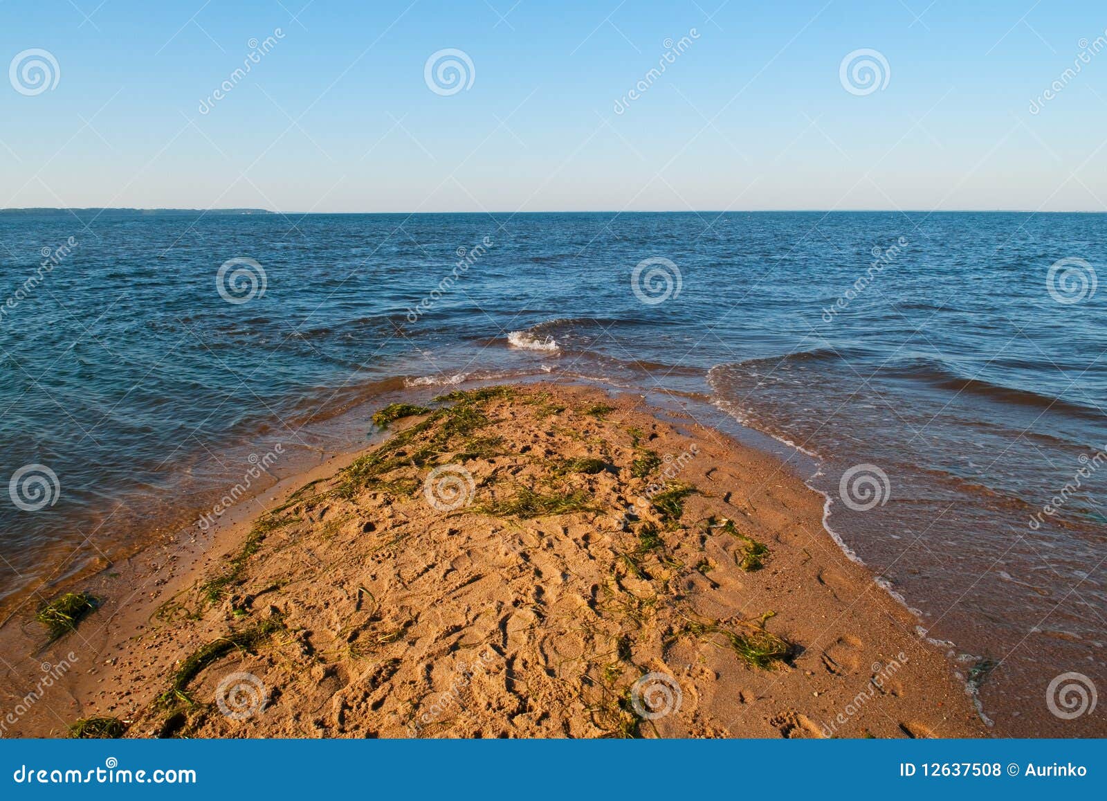 Land und Meer stockfoto. Bild von sand, nave, überschwemmung - 12637508