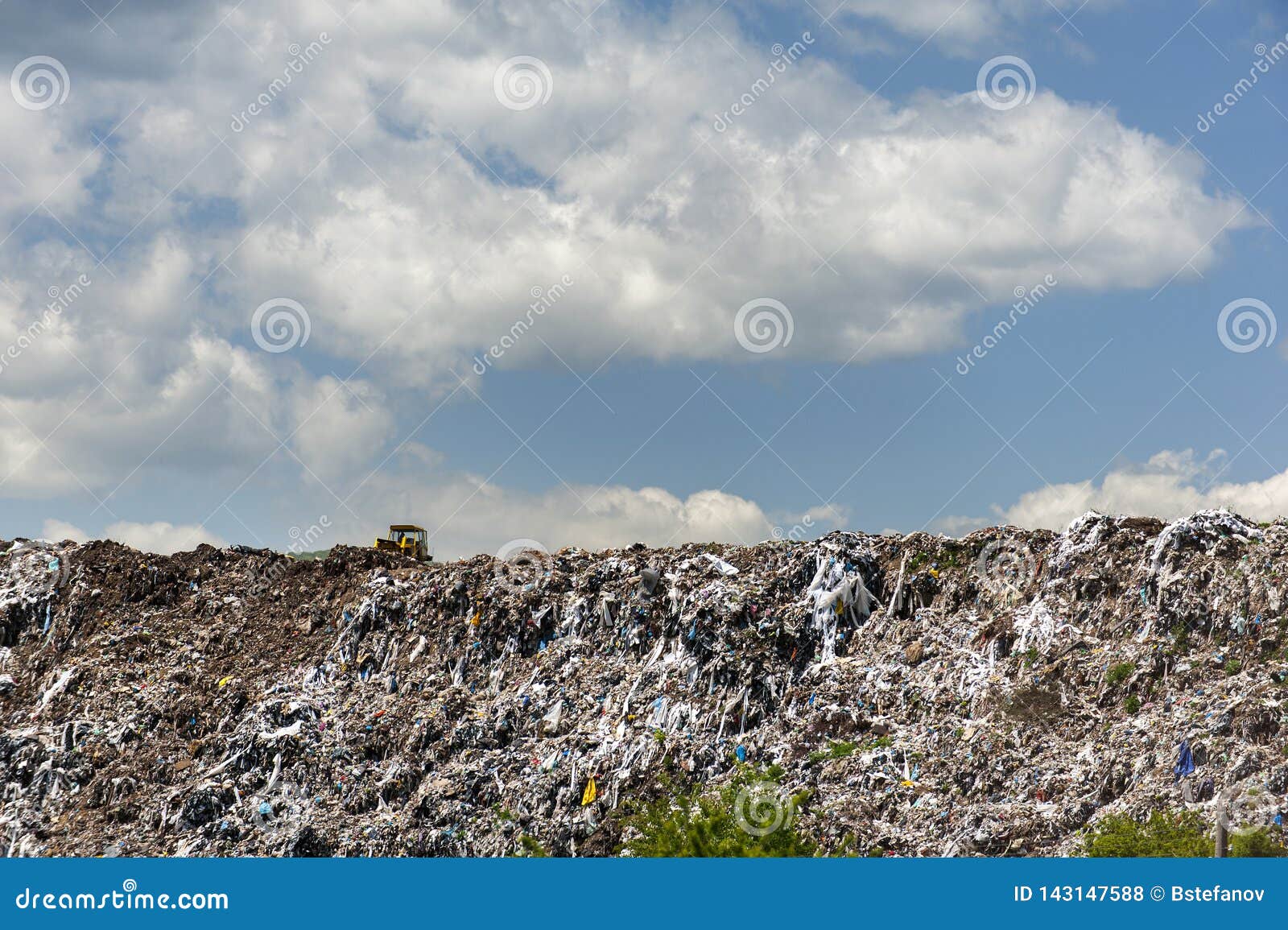 Landfill for Household Waste Stock Photo - Image of dump, dirt: 143147588