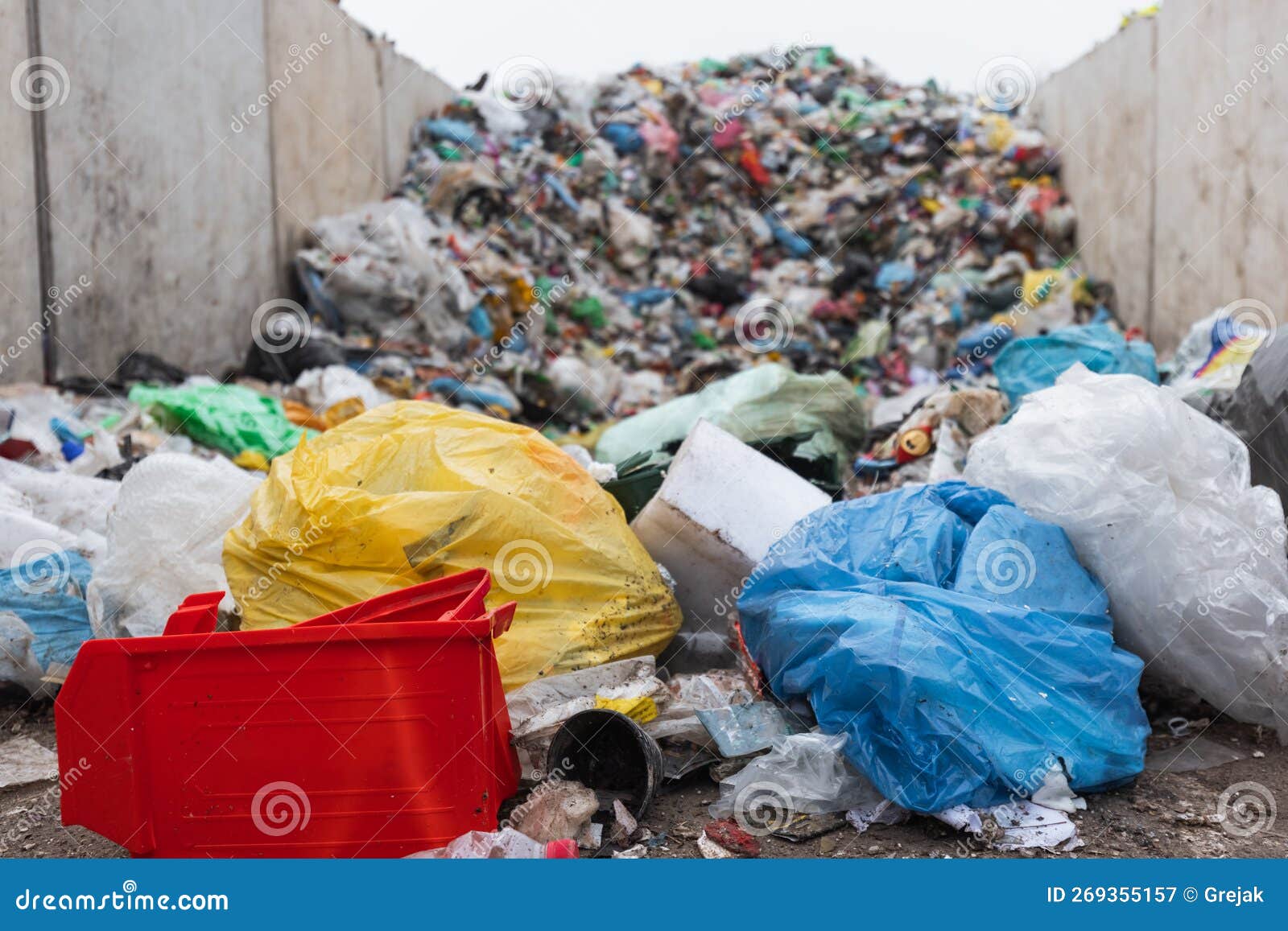 Landfill with Trash and Garbage Stock Image - Image of dirt, dirty ...