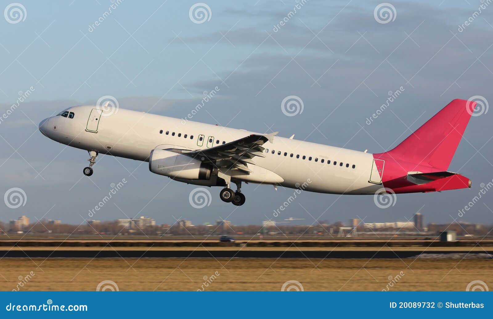 Landing aircraft stock photo. Image of climbing, fast - 20089732