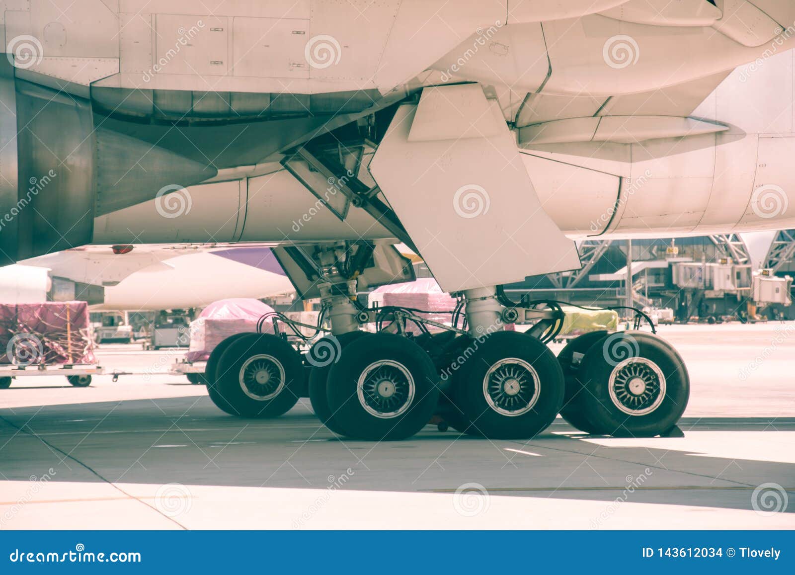 Landing gear of airplane stock photo. Image of plane - 143612034