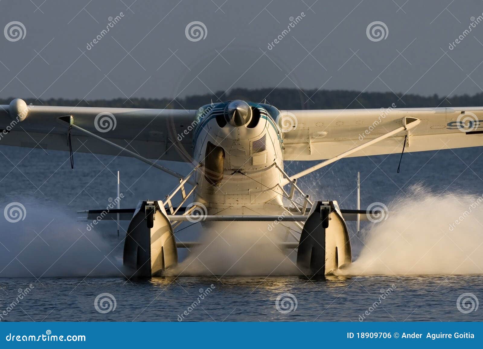 Landing on water stock photo. Image of seaplane, splash - 18909706