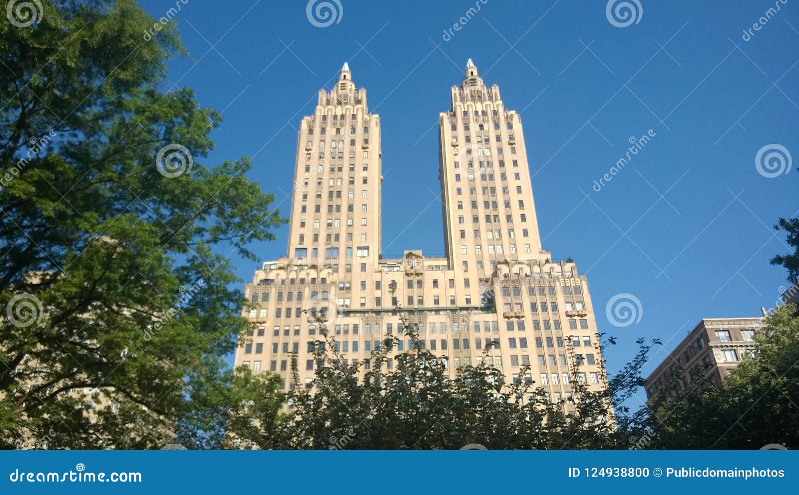 Landmark, Daytime, Building, Sky Picture. Image: 124938800