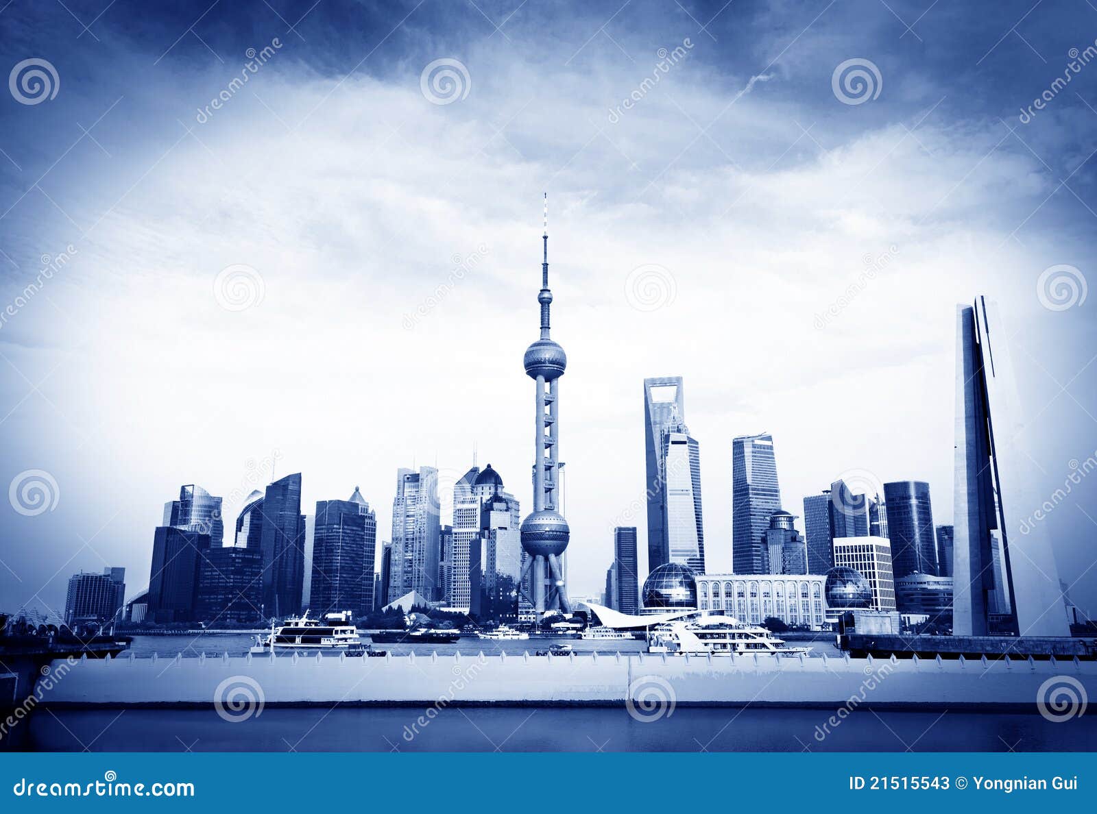 Landmark of shanghai stock image. Image of lujiazui, modern - 21515543