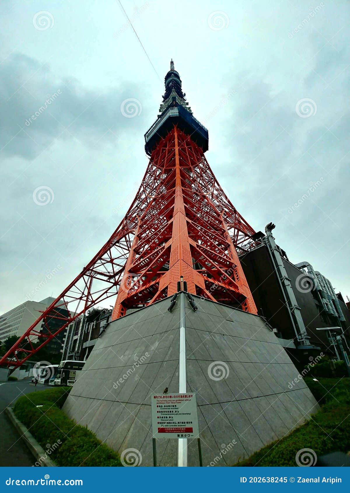The Landmark Tower of Tokyo Editorial Image - Image of pagoda, tower ...
