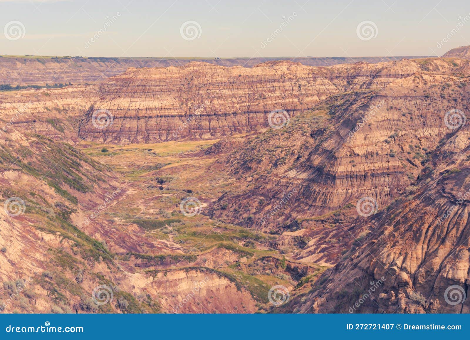 Landscape of the Badlands of Drumheller Stock Image - Image of scenic ...