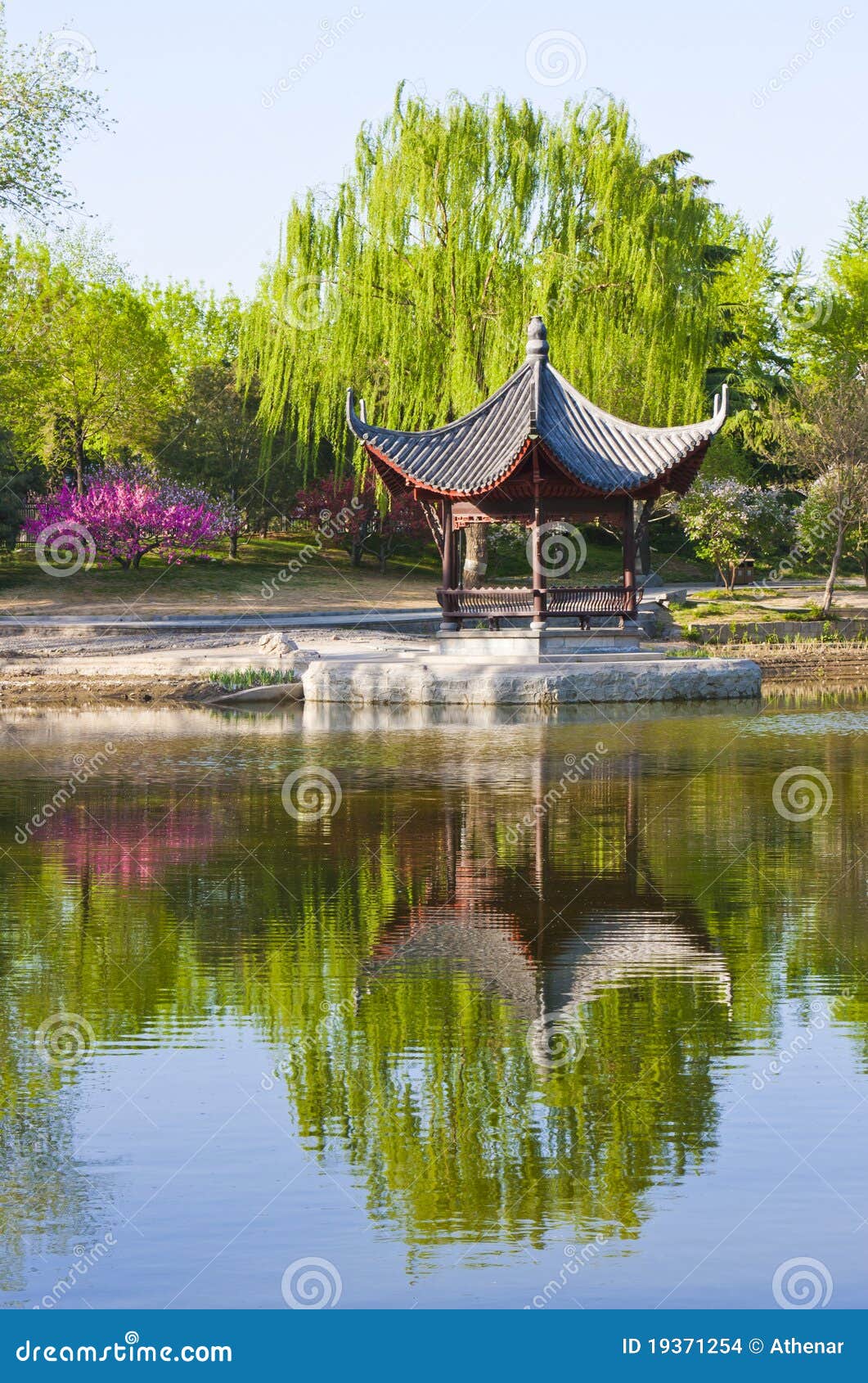 Landscape of Chinese Pavilion Stock Photo - Image of flower, pink: 19371254