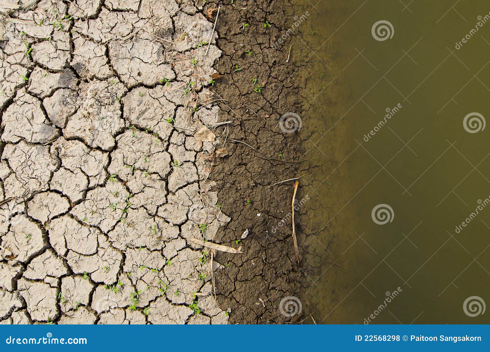 Landscape with Cracked Land Stock Photo - Image of dirt, dust: 22568298
