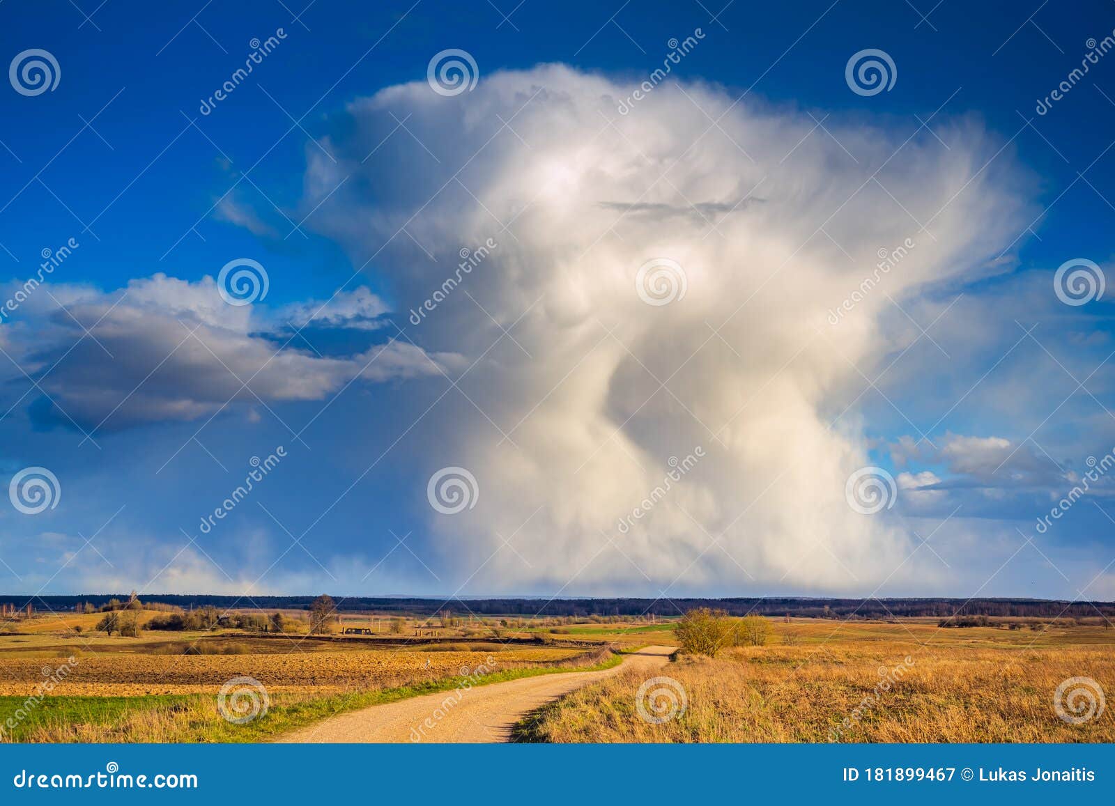 Landscape of Cumulus Snow Cloud Formation, Dramatic View Stock Image ...