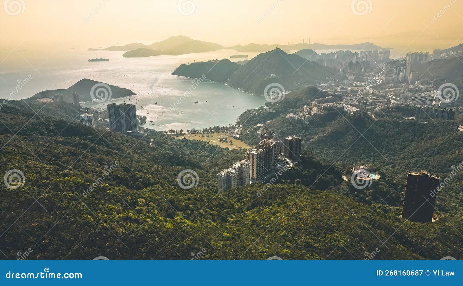 The Landscape of Deep Water Bay, Hk 28 Jan 2023 Editorial Photography ...