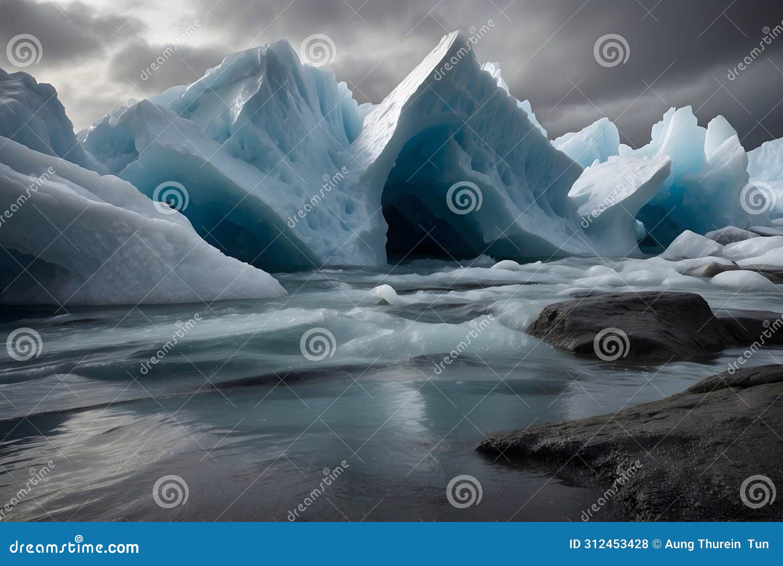 A Landscape of an Iceberg Melting Stock Photo - Image of bear, chang ...