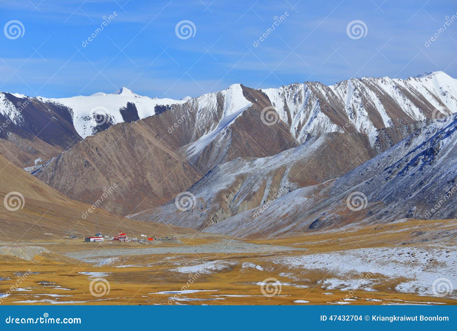 Landscape of Khunjerab Pass. Stock Photo - Image of peaks, heights ...