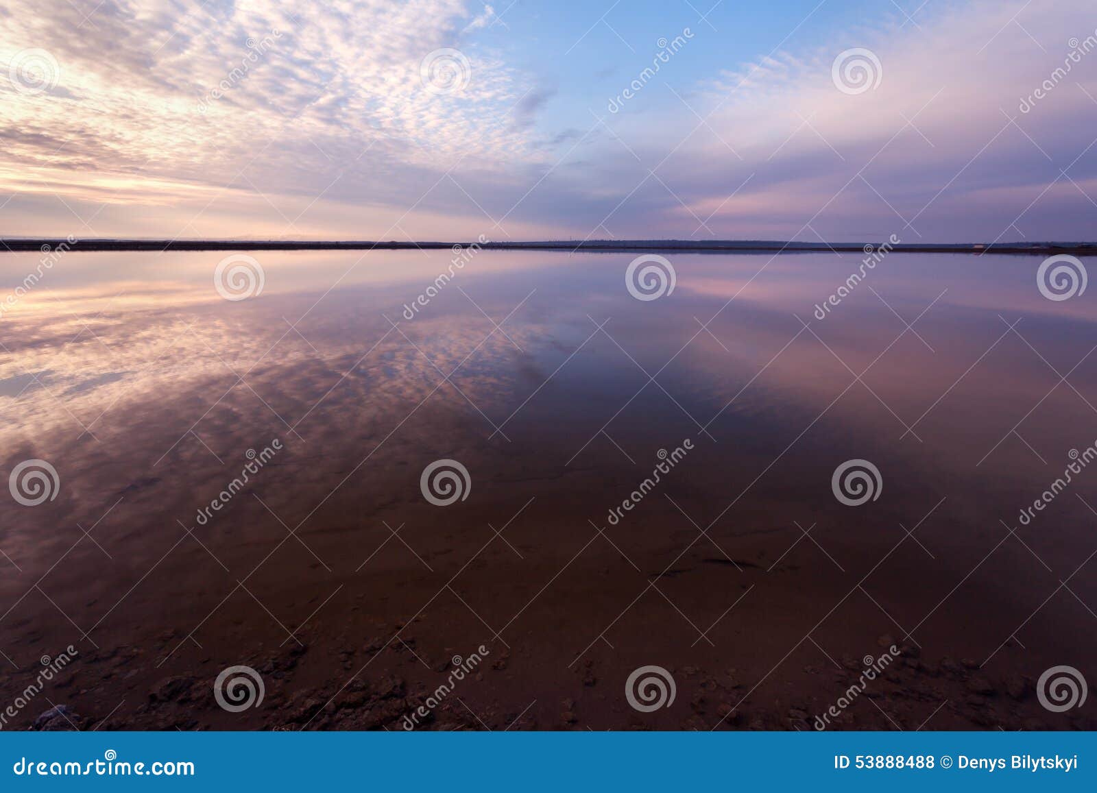 Reflection Of Clouds In Grand Prismatic Spring In The Midway Geyser ...