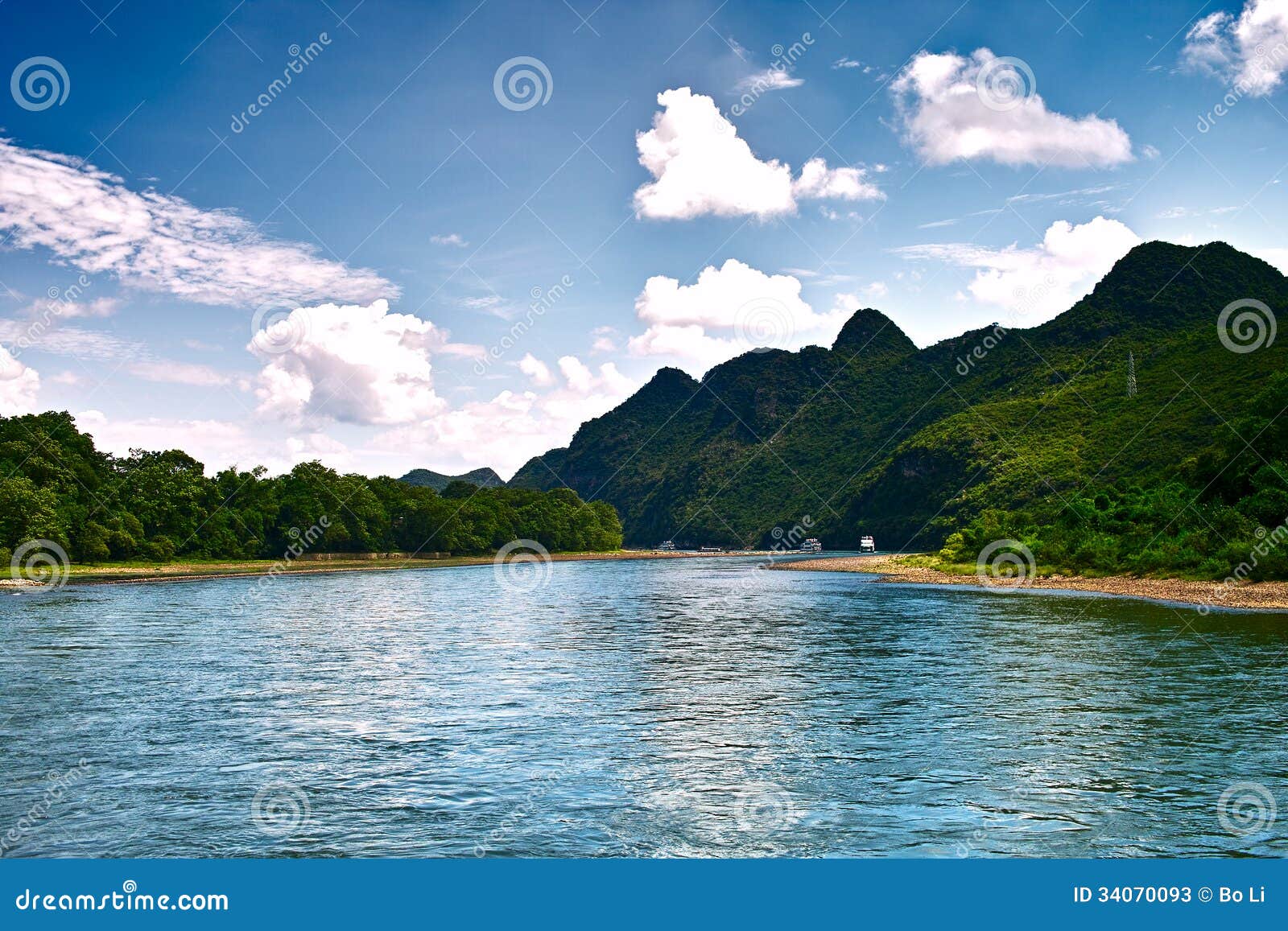 Landscape of li jiang stock image. Image of asians, grassland - 34070093