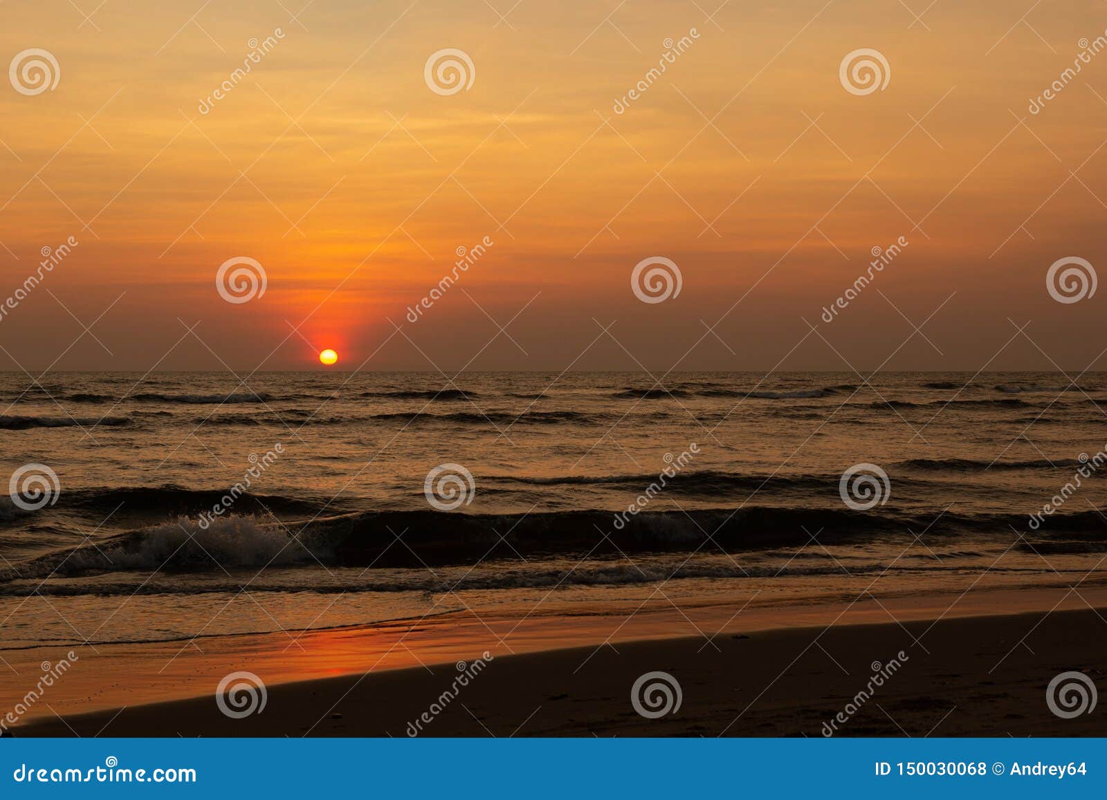 Landscape Magnificent Sunset on the Ocean Stock Photo - Image of travel ...