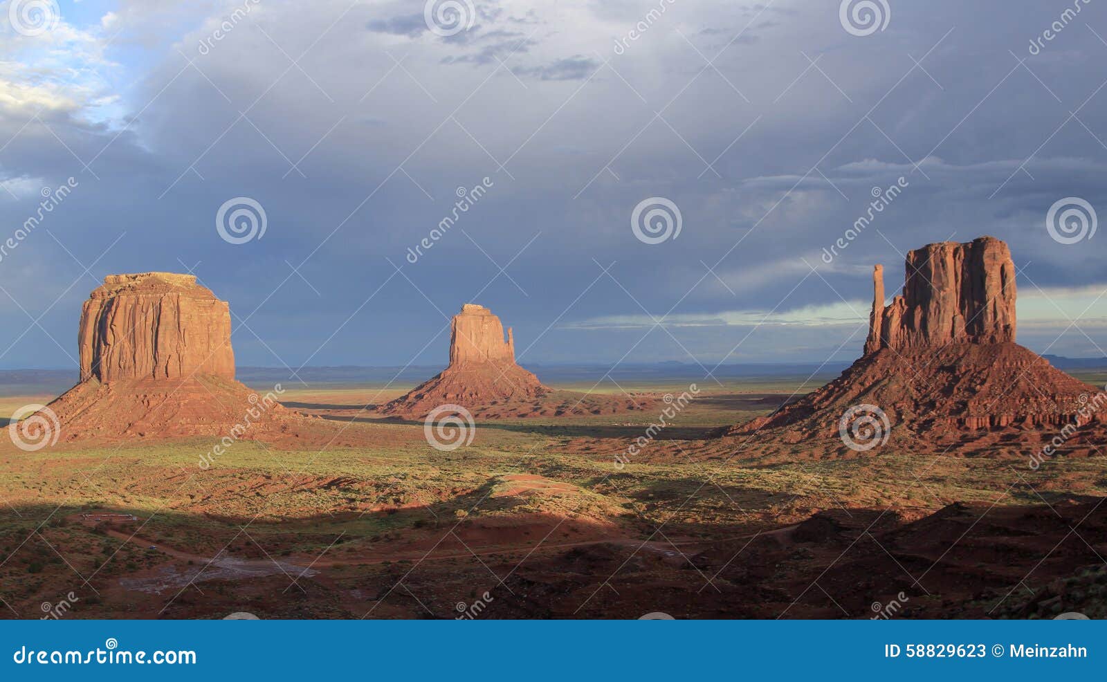 Landscape at Monument Valley in Sunset Stock Image - Image of geology ...