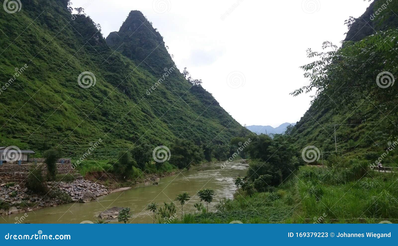 Landscape in the Mountains, River Flowing through the Valley Stock ...