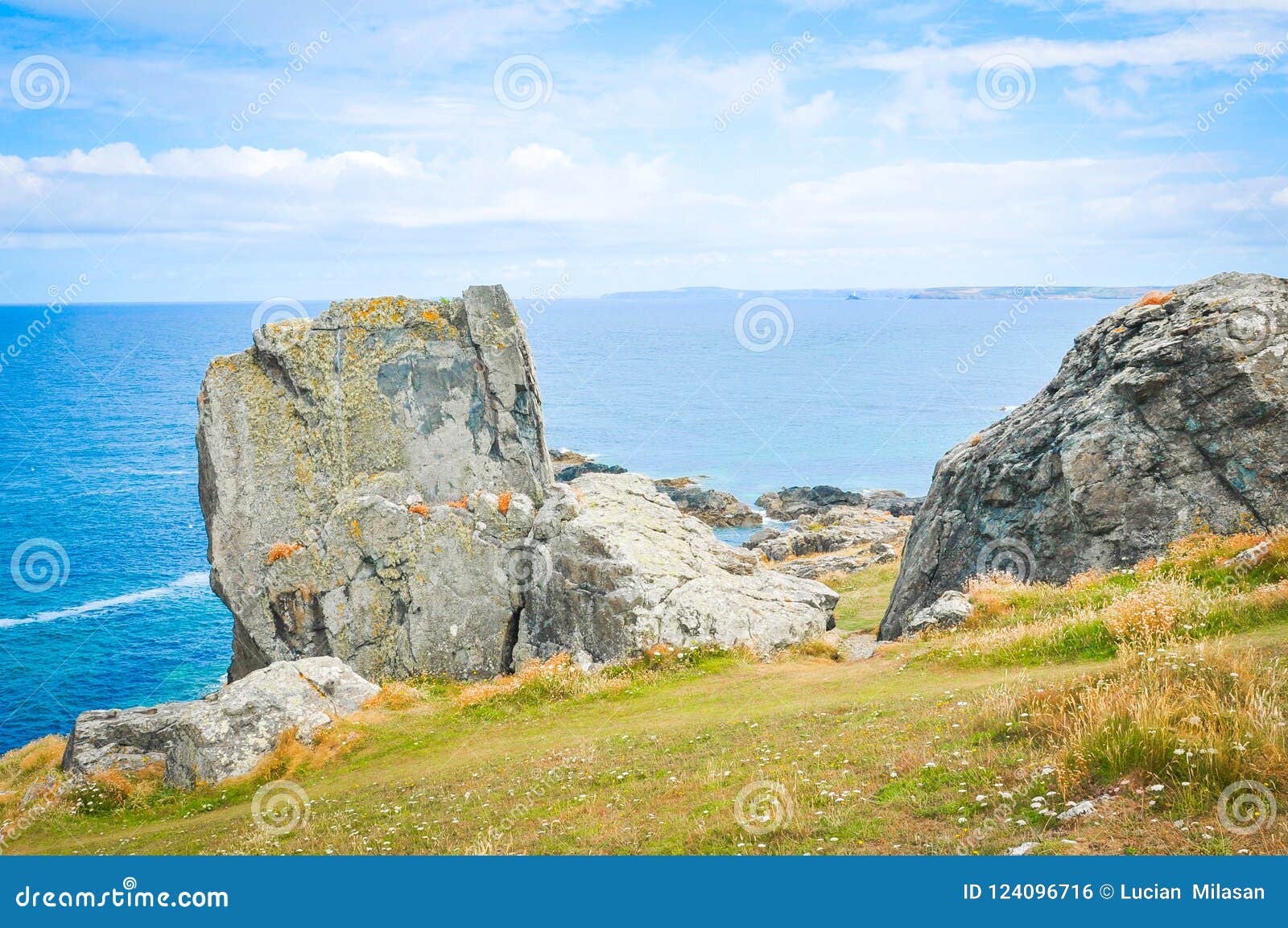 Landscape in Cornwall, England Stock Photo - Image of clouds, british ...