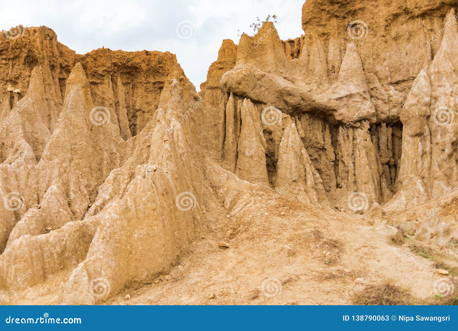 Soil Cut-sandstone, Stones, Clay, Sand Structure And Layers. Slice Of ...