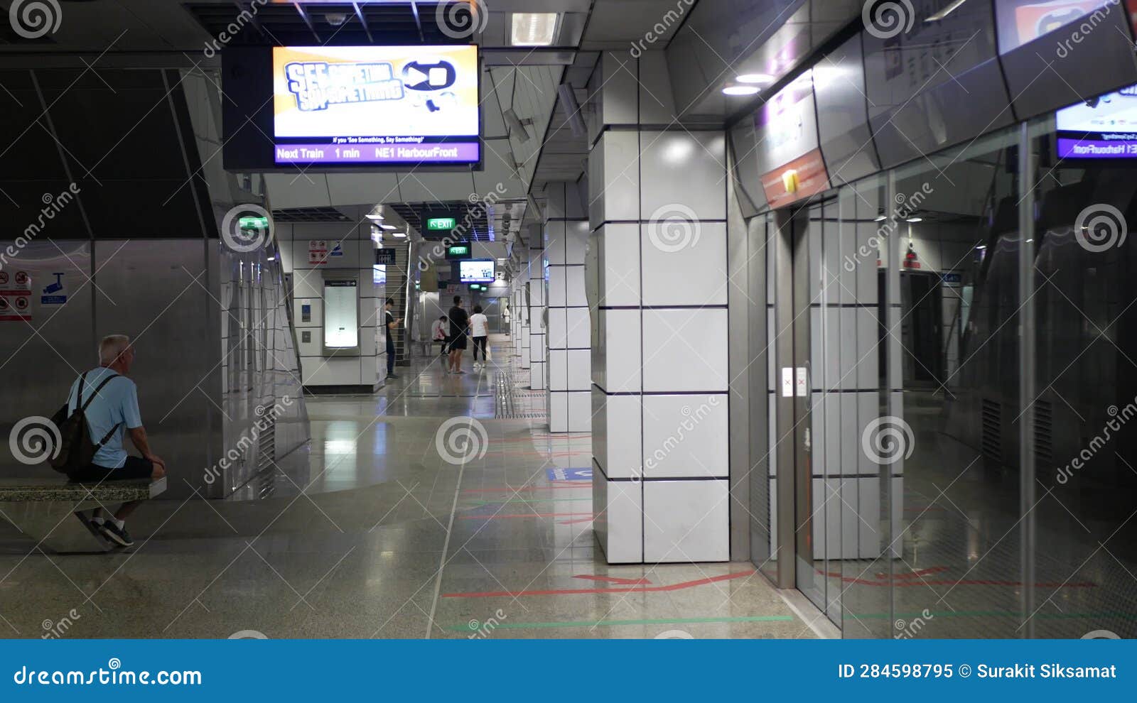 Landscape View Interior at Subway Mrt Underground Station with Crowded ...