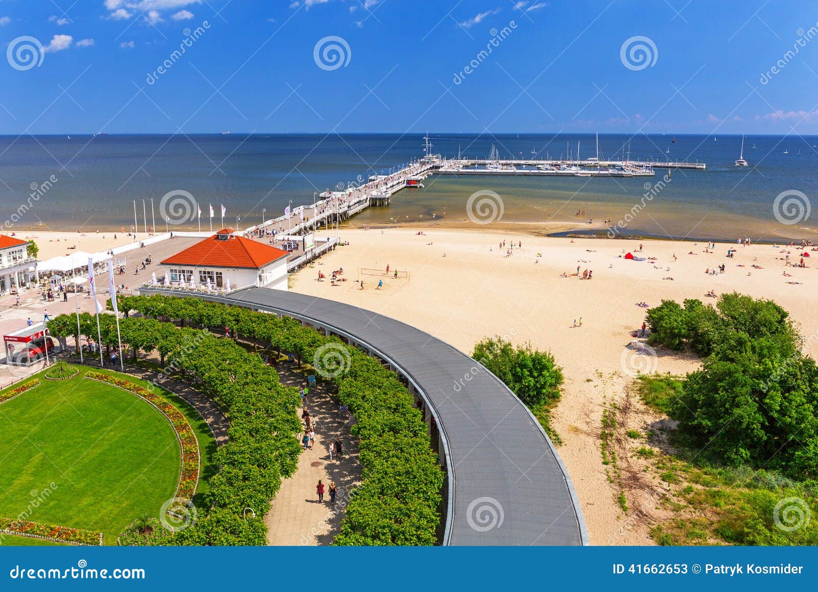 Landschaft Von Sopot-molo in Ostsee in Polen Redaktionelles Stockfoto ...