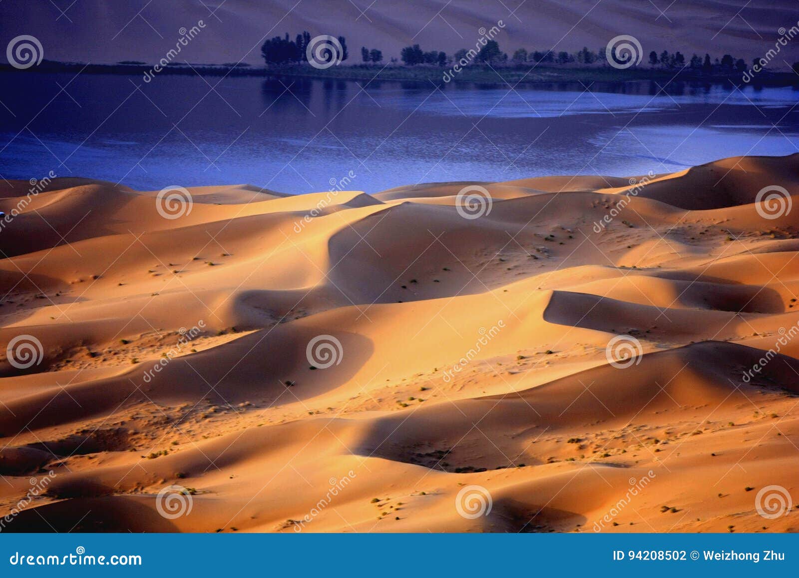 Landschap Van Badanjilin-woestijn Stock Foto - Image of heuvel, foto ...