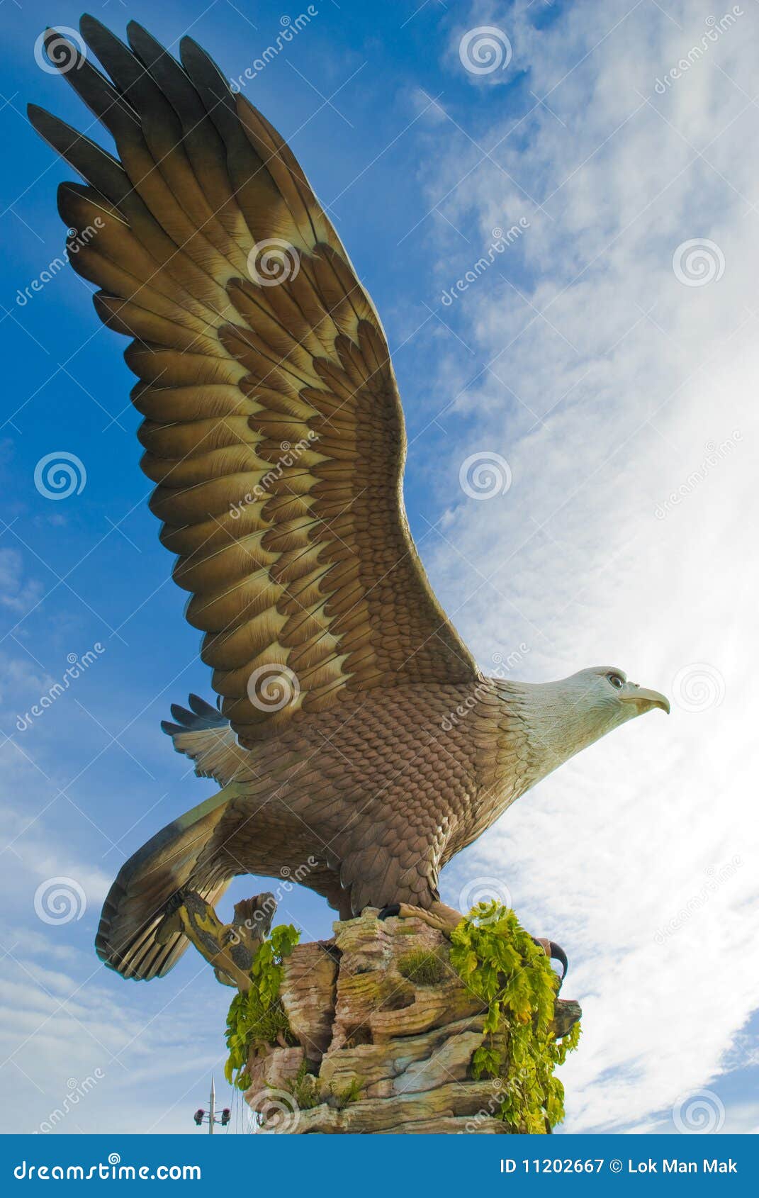 Langkawi eagle square stock image. Image of clouds, eagle - 11202667