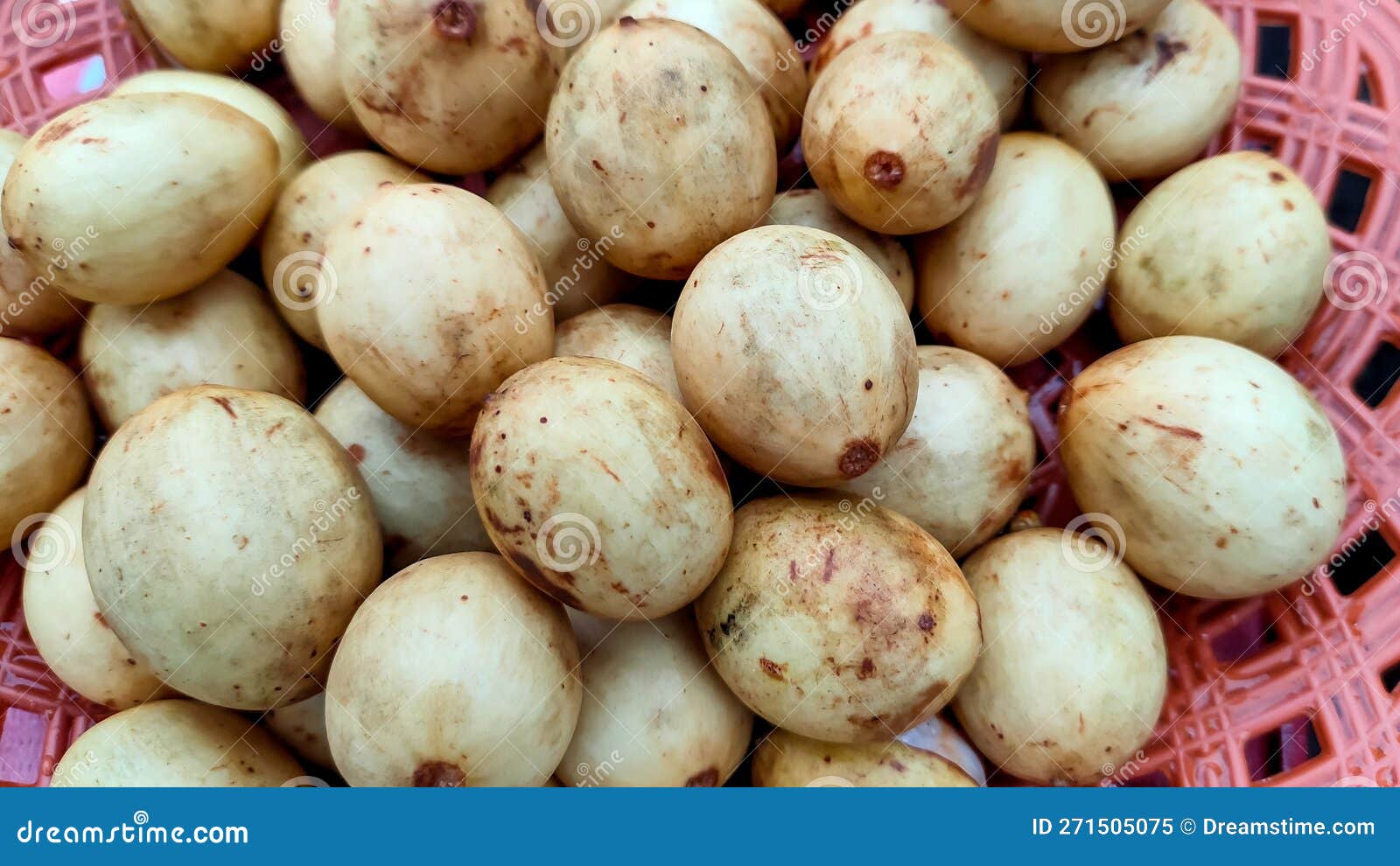 Langsat Fruit is Sold in Traditional Markets Stock Image - Image of ...