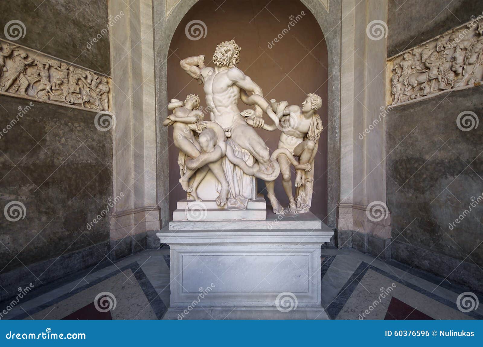 Laocoon En Zijn Zonenstandbeeld Redactionele Foto - Image of schilderij ...