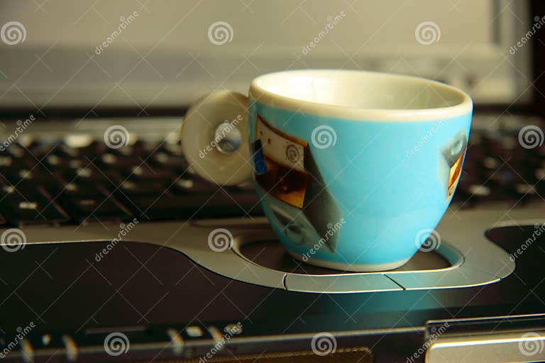 Laptop and coffee-cup stock photo. Image of coffee, outdoor - 534800