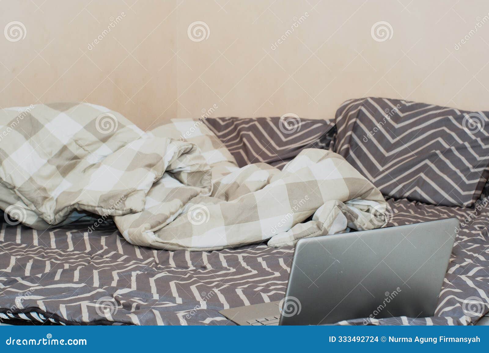 Laptop Computer on Bed. Working from Home Stock Photo - Image of cozy ...