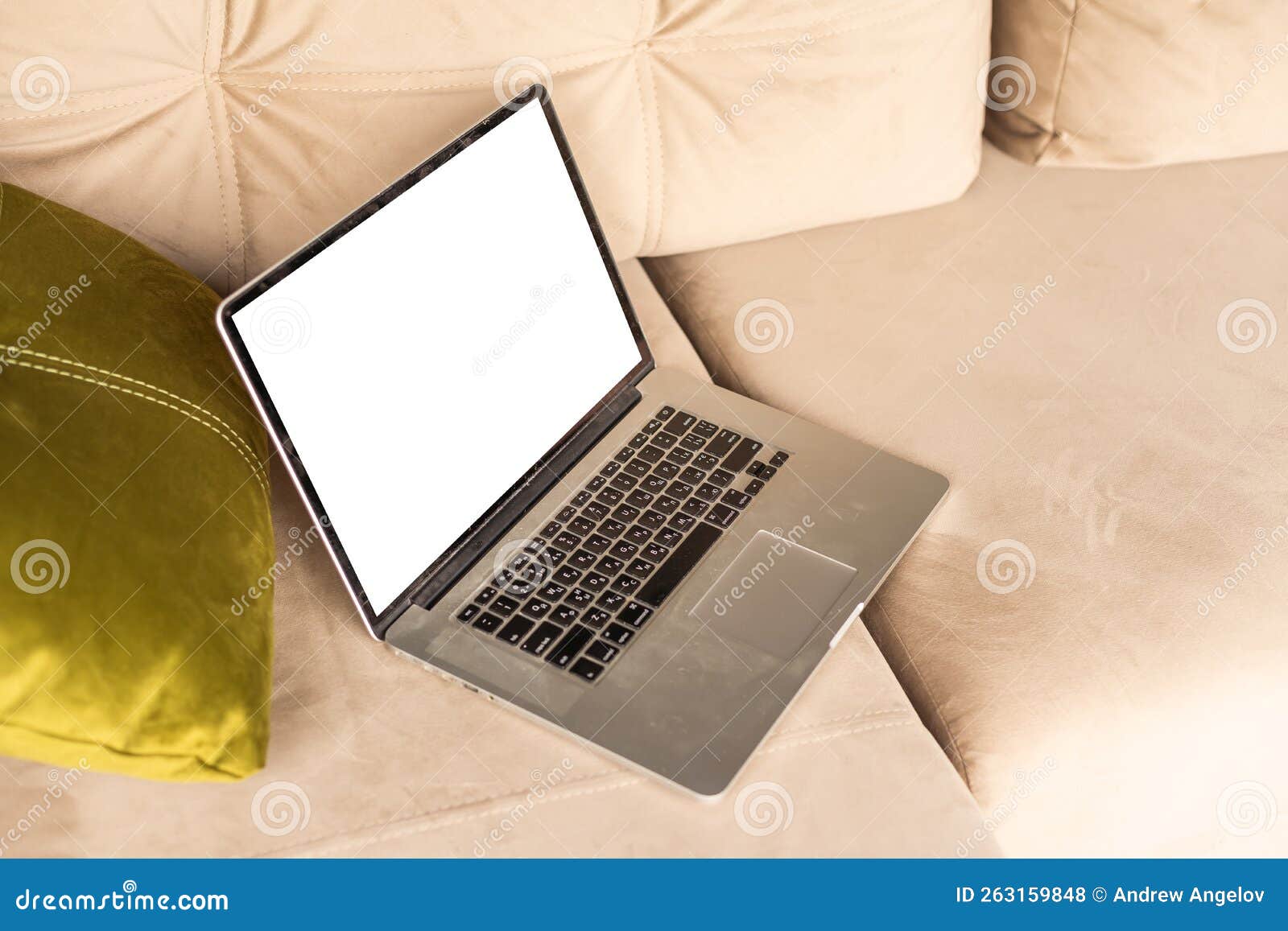 Laptop Computer Displaying the Blank Screen. Stock Photo - Image of ...