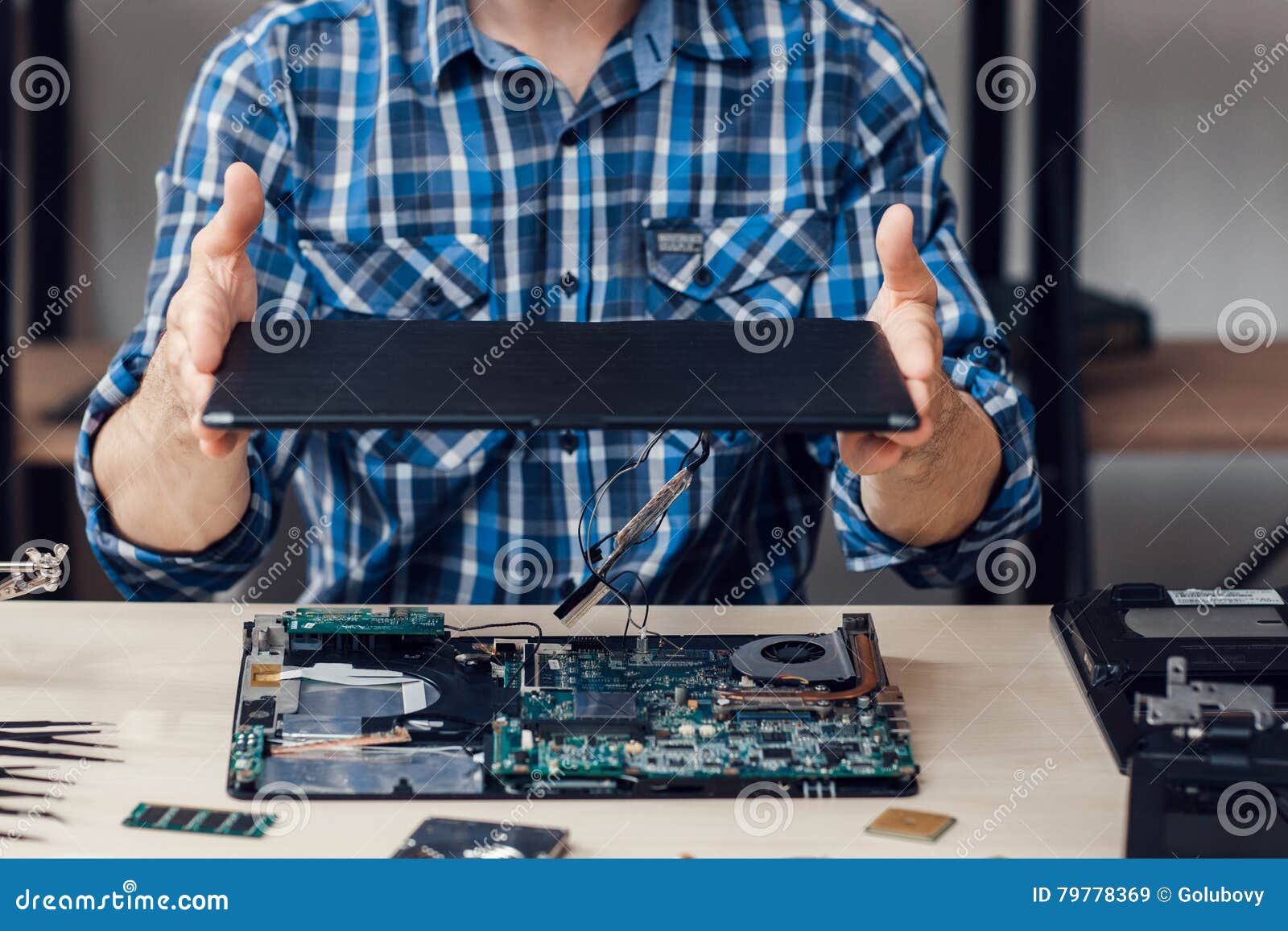 By Separating The Laptop And Keyboard From The Background, You Can ...