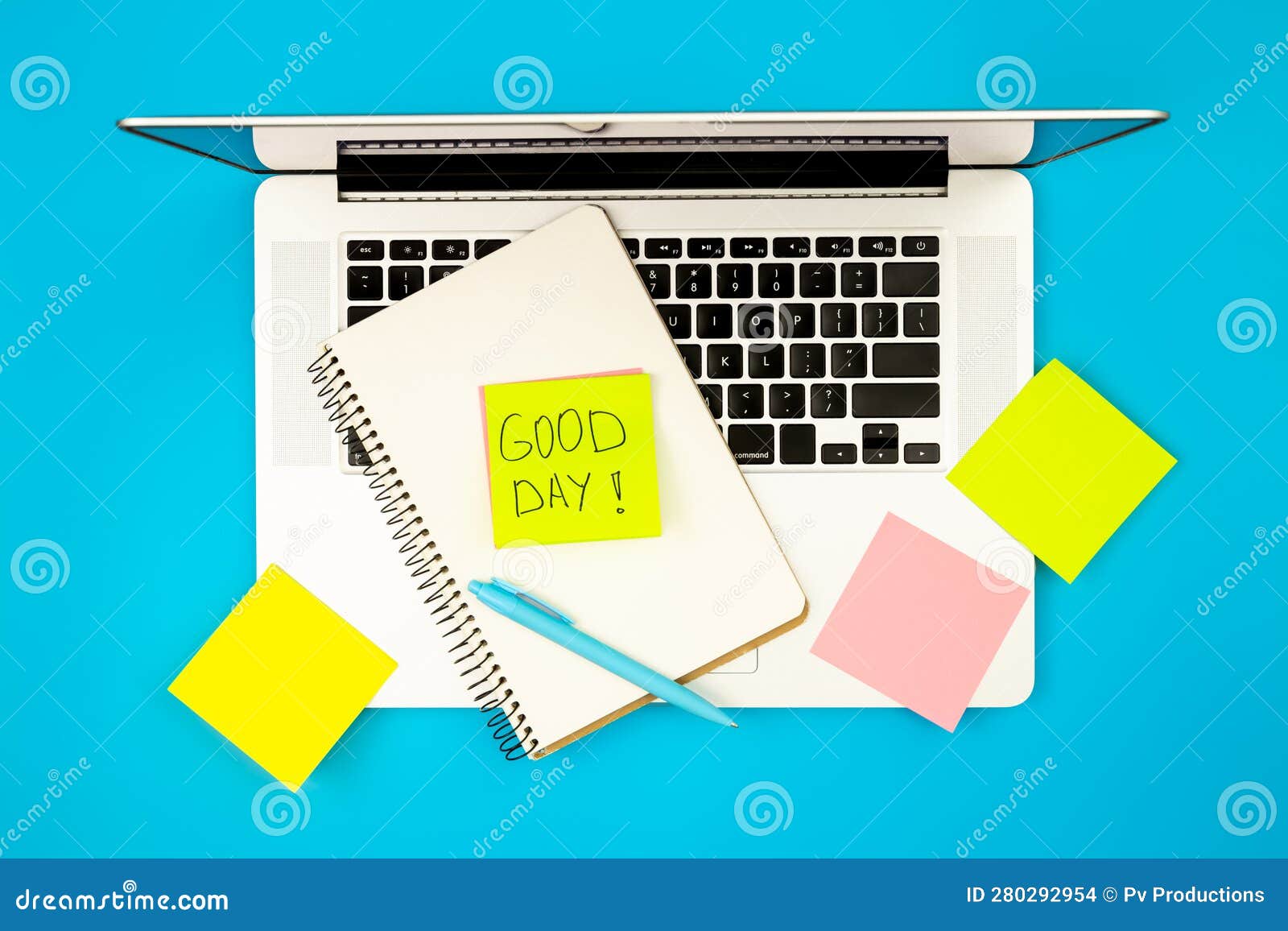 Laptop, Notepad and Paper Reminders on Blue Background, Flat Lay. Stock ...