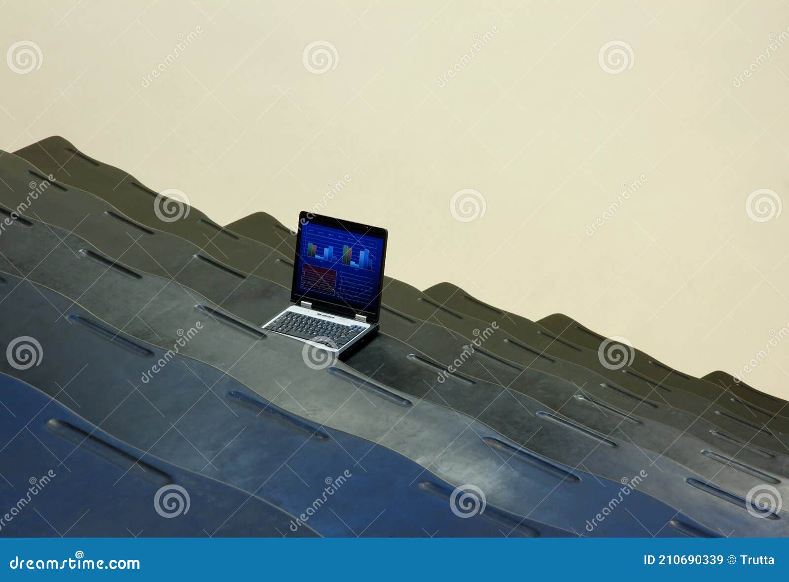 Laptop in Traditional Lecture Hall Stock Image - Image of screen, chair ...