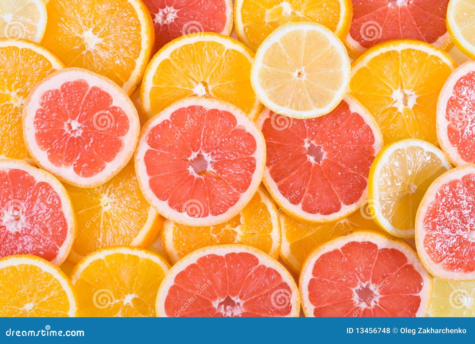 Laranja cortada foto de stock. Imagem de coma, corte - 13456748