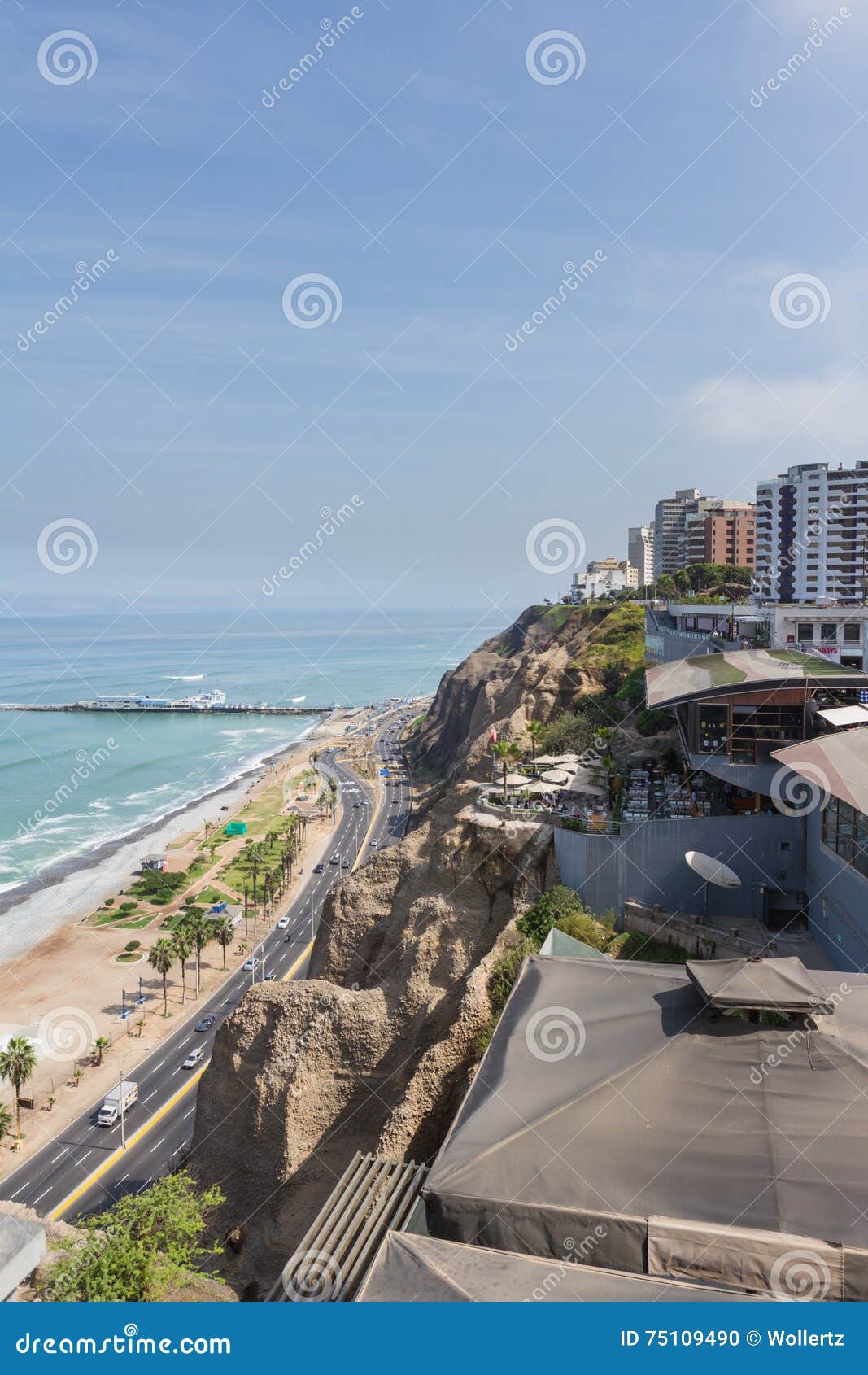 Larcomar, Centro Comercial En Lima Imagen editorial - Imagen de playa ...