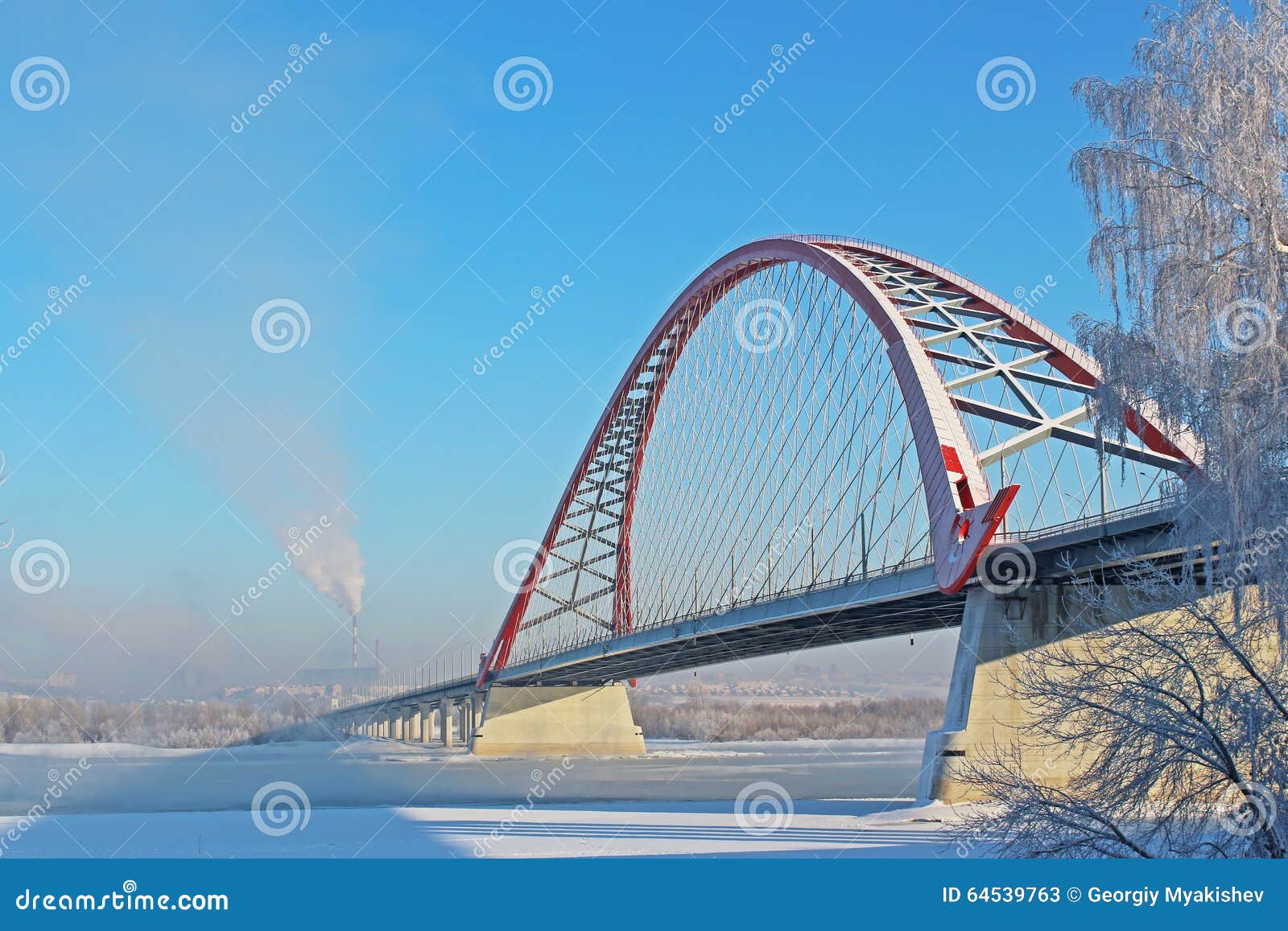 A large arch bridge stock image. Image of bridge, ride - 64539763