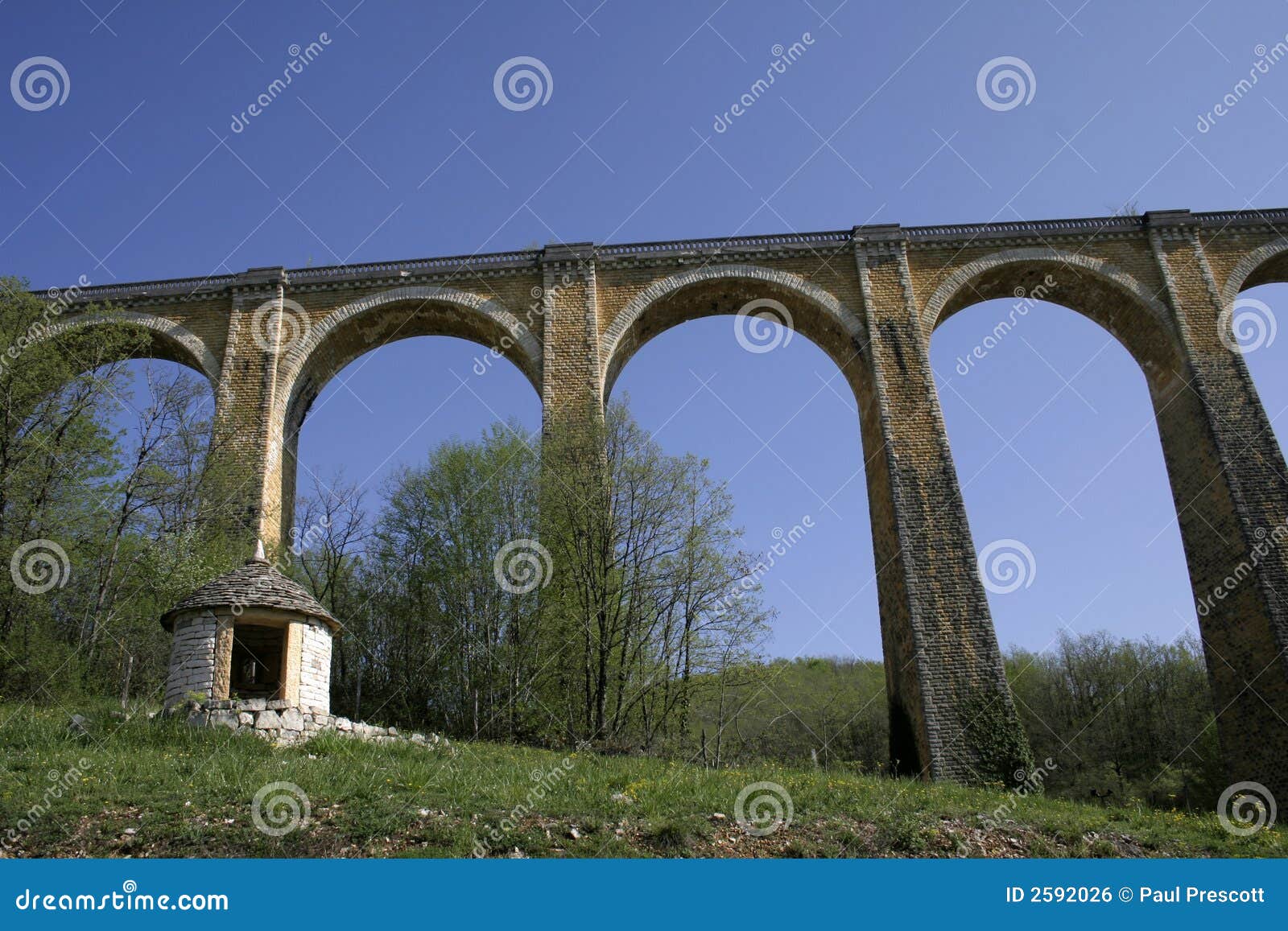 Large arch railwaybridge stock photo. Image of trees, transport - 2592026