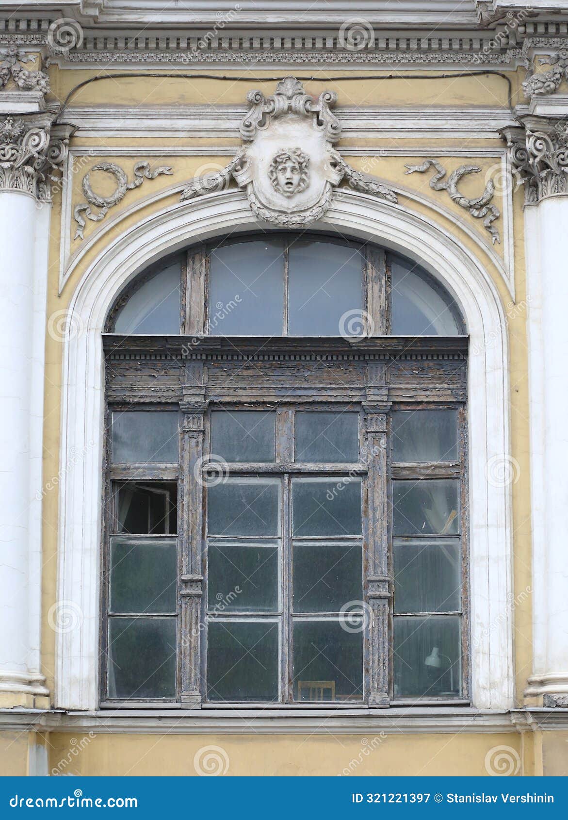 Large Arched Window of an Ancient Mansion Stock Image - Image of ...
