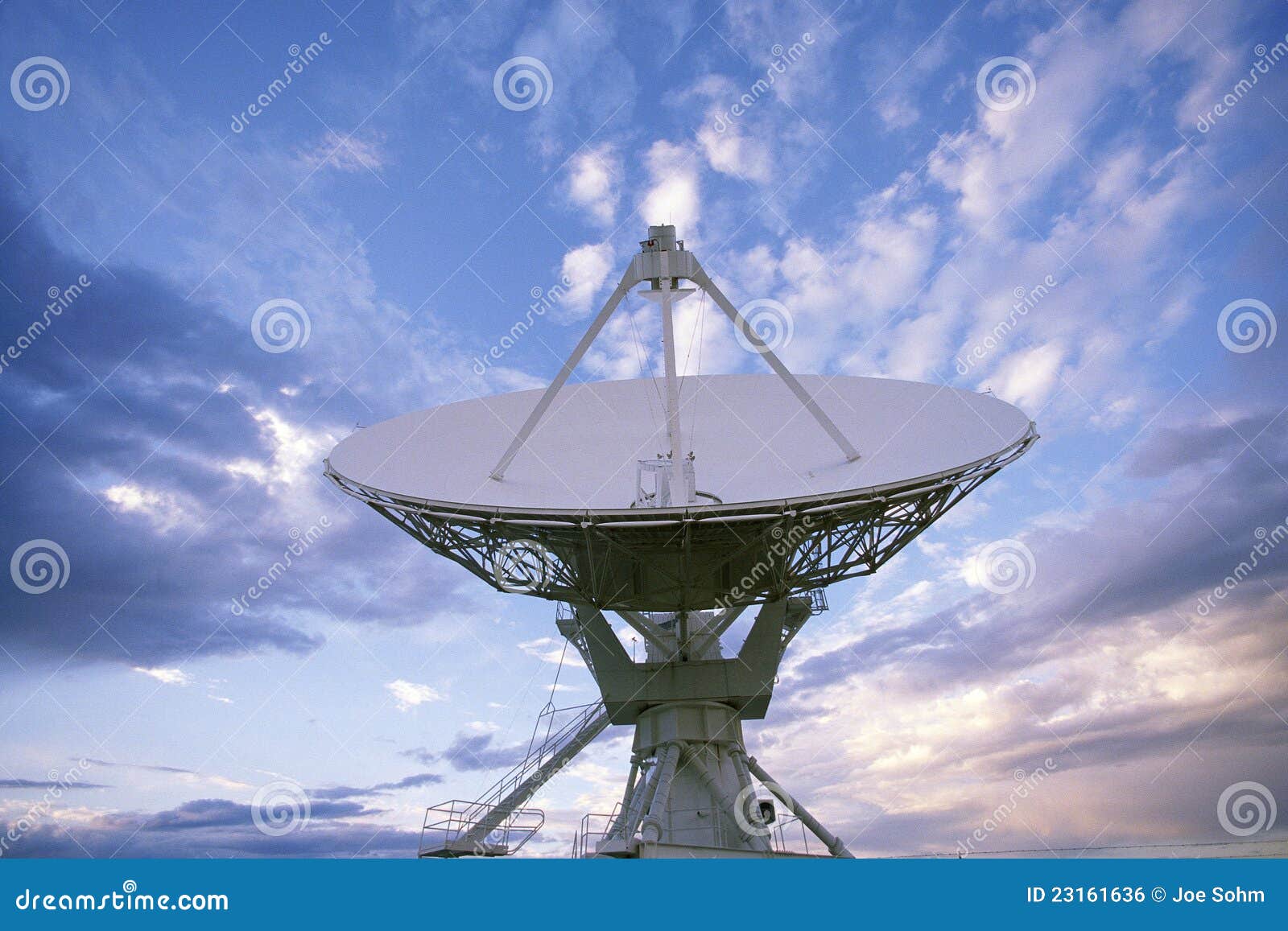 Large Array Radio Telescope Dish Stock Photo - Image of single ...
